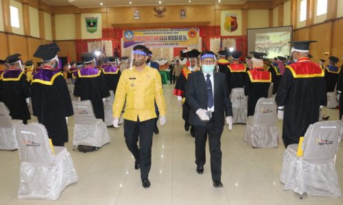 Walikota Deri Asta Sampaikan Kuliah Umum di Universitas Mahaputra ...